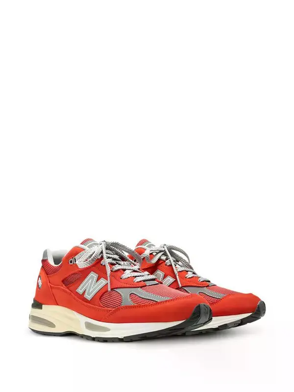NEW BALANCE 991v2 Sneakers - Orange