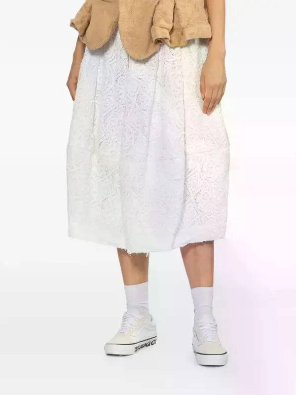 Comme Des Garçons Lace Pattern Pleated Midi Skirt - White