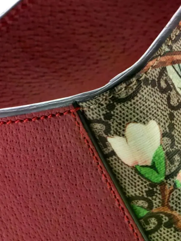 Gucci Padlock Tian Print Gg Coated Canvas Medium Shoulder Bag