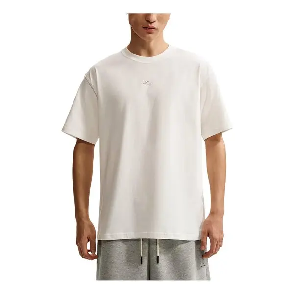 Nike Standard Issue Dri-fit T-shirt - Sail