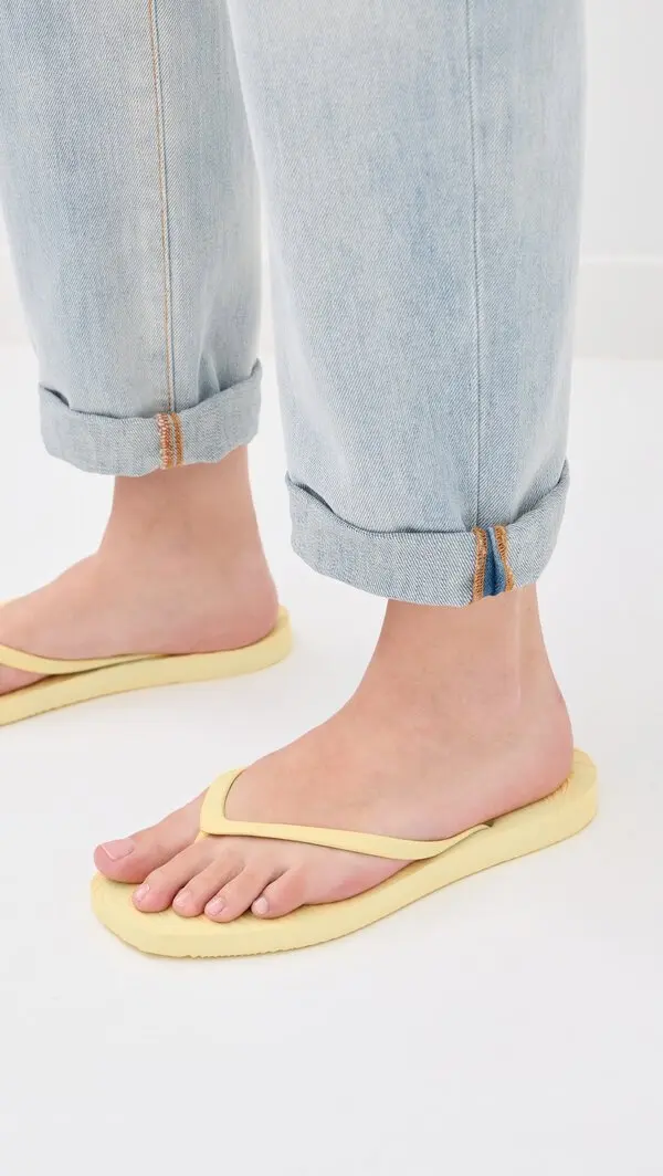 VELOUR Tapered Flip Flops - Mellow Yellow