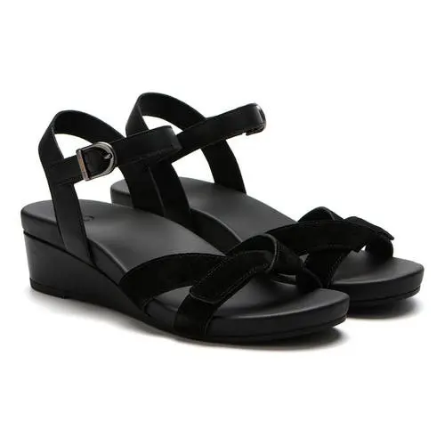 ABEO Riviera Ii Buckle Wedge Sandals - Black