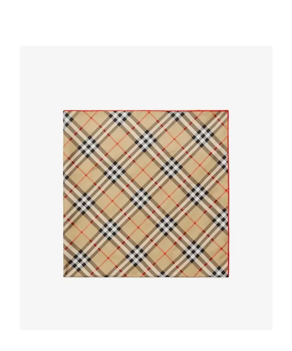 Burberry Vintage Checked Finished-edge Scarf