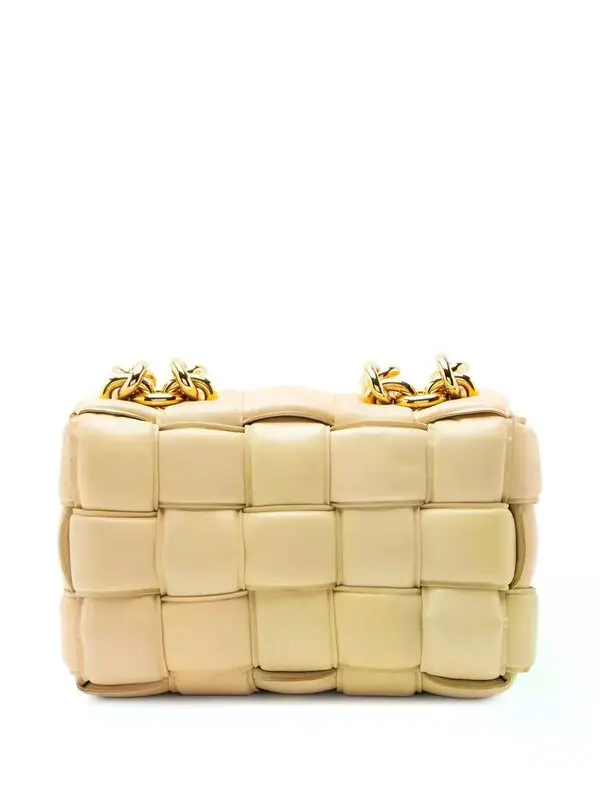 Bottega Veneta Cassette Chain Shoulder Bag - Neutrals