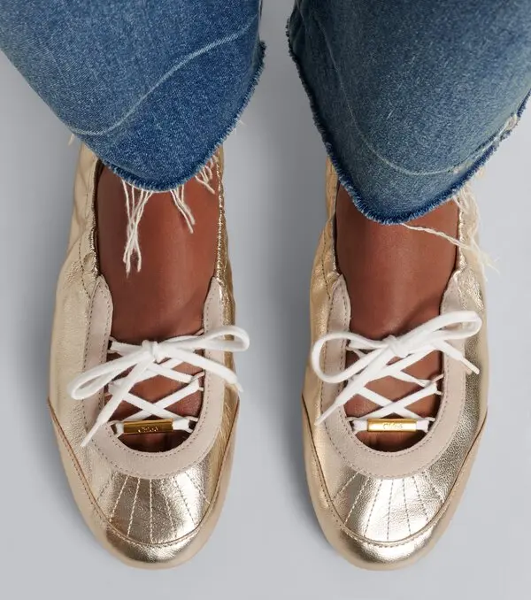 Chloé Metallic Leather Flats - Gold