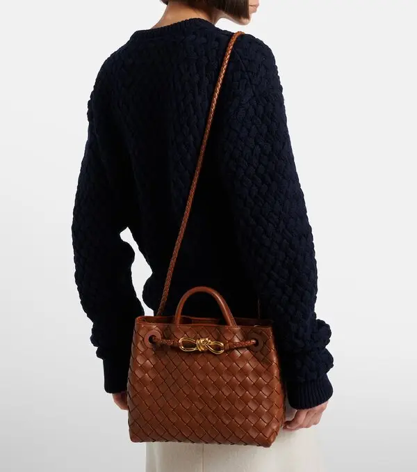 Bottega Veneta Andiamo Small Top-handle Bag - Brown