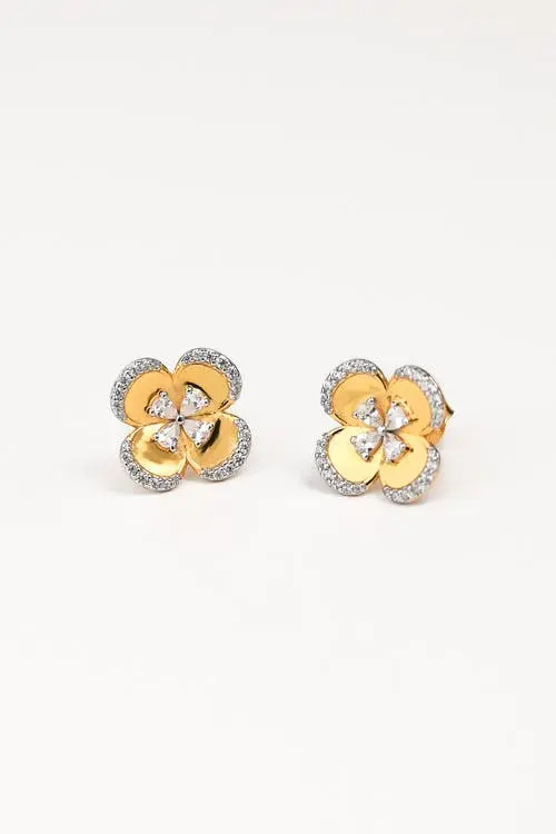 ZYNNIA COLLECTIVE Studded Flower Earrings - Gold