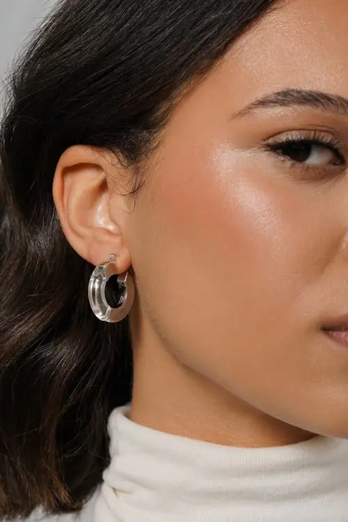 ZYNNIA COLLECTIVE Split Hoop Earrings - Silver