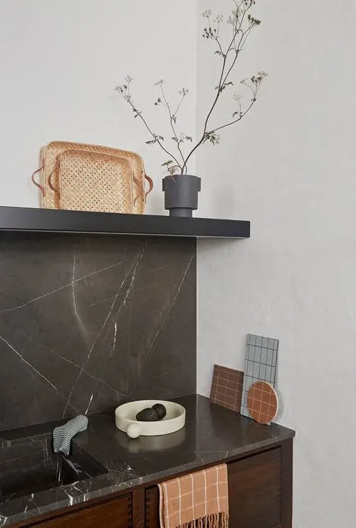 OYOY LIVING DESIGN Suki Board - Nutmeg/rose