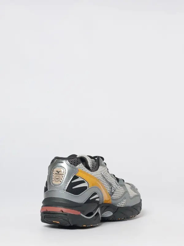 Mizuno Wave Rider Low-top Mesh Sneakers With Serrated Rubber Sole - Grey