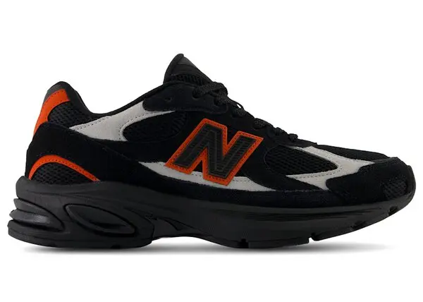 NEW BALANCE 2010