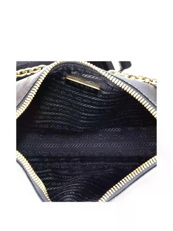 Prada Re-edition 2005 Shoulder Bag Saffiano Leather