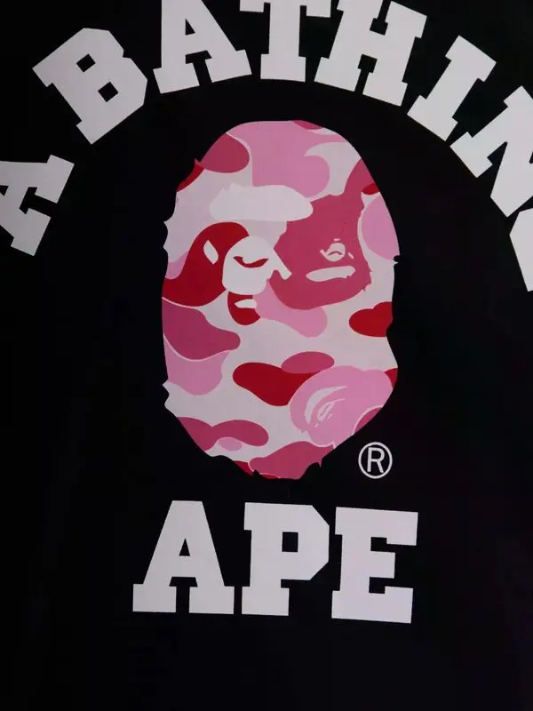 A BATHING APE Camo-print Logo-print T-shirt