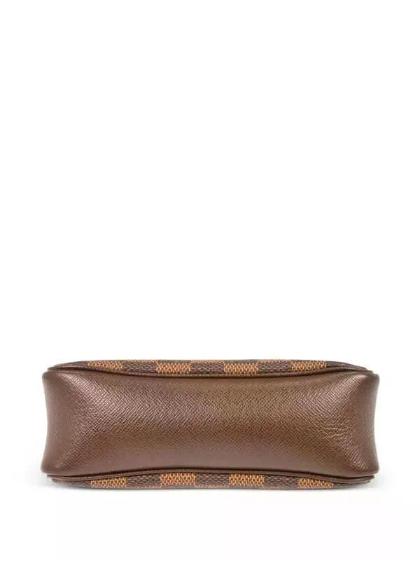 LOUIS VUITTON 2004 Trousse Damier Shoulder Bag