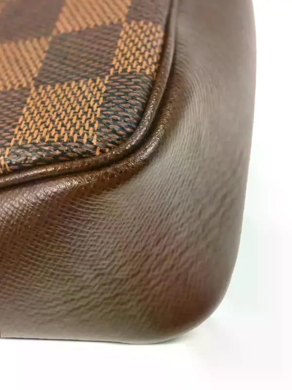 LOUIS VUITTON 2004 Trousse Damier Shoulder Bag