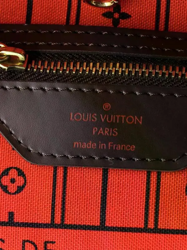 LOUIS VUITTON Neverfull Damier Mm Tote Bag