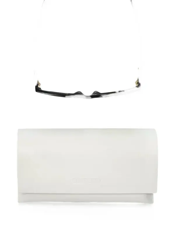 Burberry Cat-eye Sunglasses