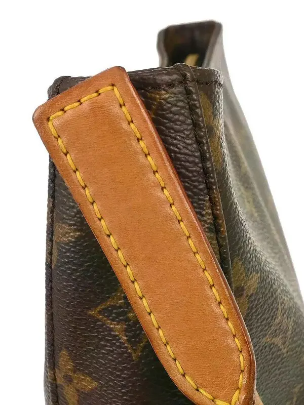 LOUIS VUITTON Gm Looping Monogram Shoulder Bag