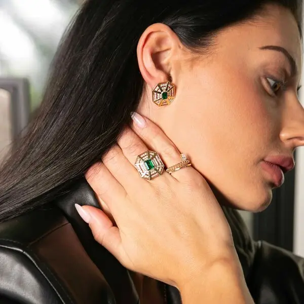 Duniya Emerald And Diamond Web Ring In 14k Gold