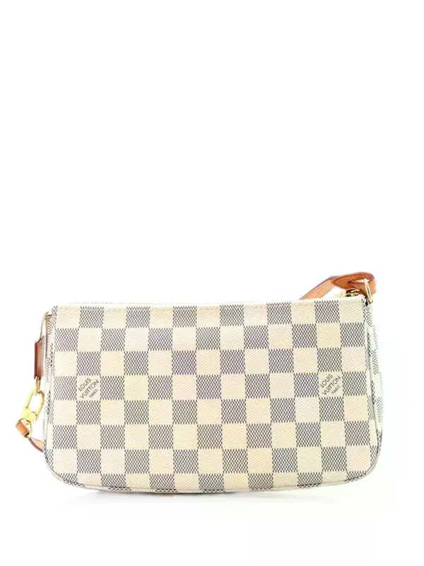 LOUIS VUITTON Pochette Accessoires Monogram Canvas Clutch Bag - Neutrals