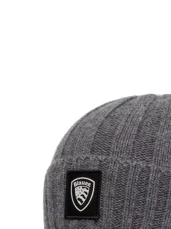 BLAUER. Logo Patch Beanie - Grey