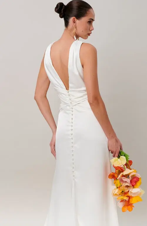 BWLDR Riviera Gown