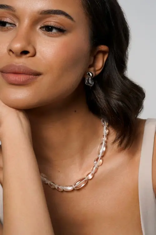 ZYNNIA COLLECTIVE See Through Pebble Necklace