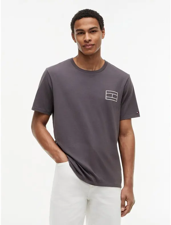 Tommy Hilfiger Embroidered Flag Logo T-shirt - Washed Black