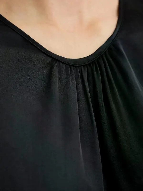 FRACOMINA Short-sleeve V-neck Blouse