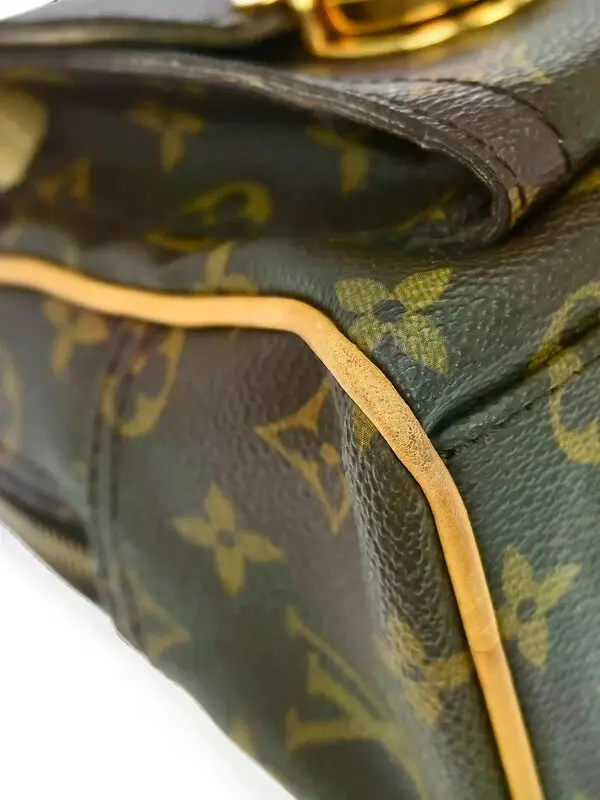 LOUIS VUITTON Monogram Manhattan Pm Handbag