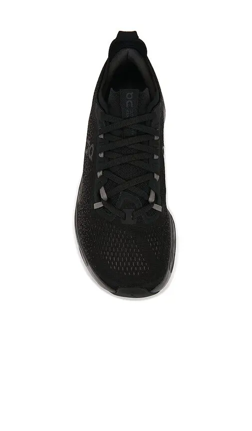On Cloudsurfer Max In Black