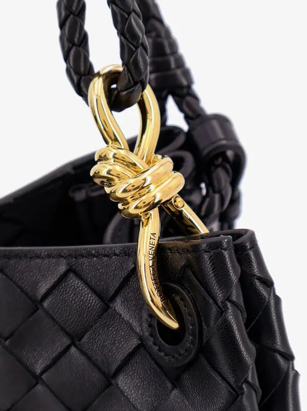 Bottega Veneta Parachute Leather Shoulder Bag With Intrecciato Motif And Knot Detail - Black