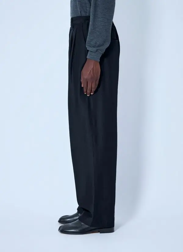 SSSTEIN Pleated Wide-leg Trousers
