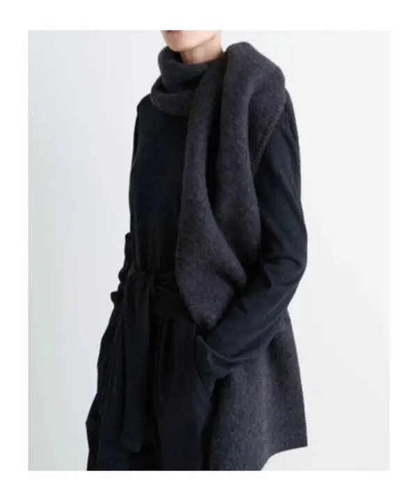 LEMAIRE Cocotte Logo-patch Finished Edge Knitted Scarf