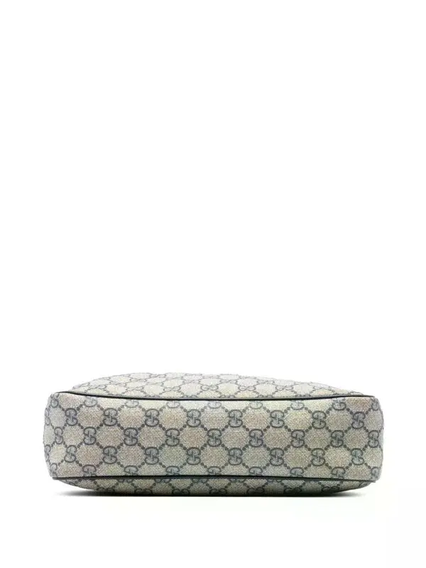 Gucci Gg Supreme Crossbody Bag