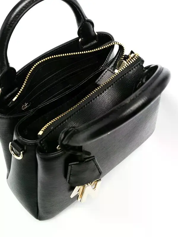Dkny Paige Logo-charm Crossbody Bag