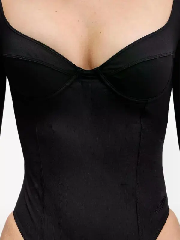 Vetements Long-sleeve Sweetheart Neck Bodysuit