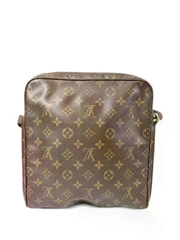 LOUIS VUITTON Trotteur Beaubourg Monogram Shoulder Bag