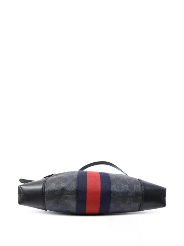 Gucci Gg Supreme Canvas Shoulder Bag