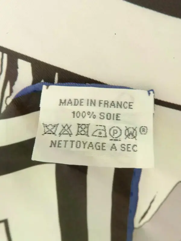 Hermès Wow 90 Double-face Scarf