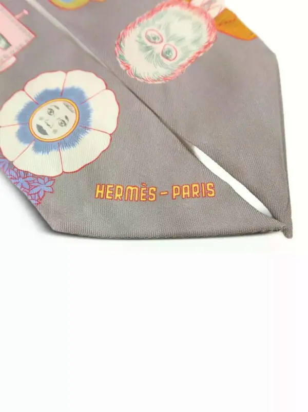Hermès Graphic-print Silk Scarf - Grey