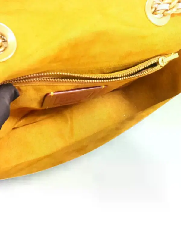 COACH VINTAGE Quilted Turn-lock Shoulder Bag
