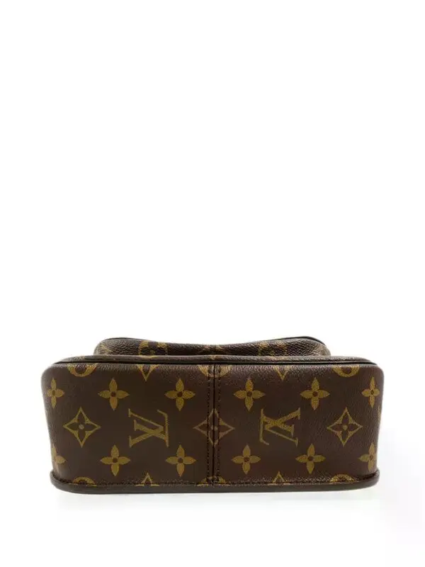 LOUIS VUITTON Passy Shoulder Bag