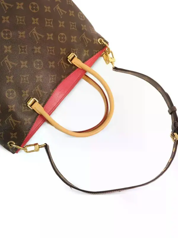LOUIS VUITTON Pallas Monogram Handbag - Brown