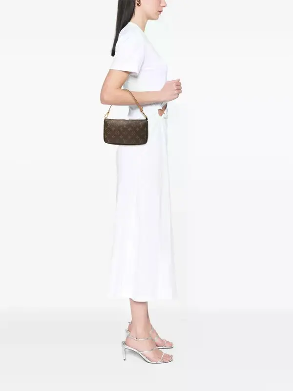 LOUIS VUITTON Monogram Pochette Accessoires Shoulder Bag