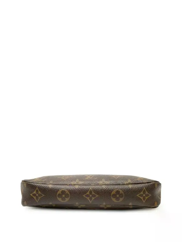 LOUIS VUITTON Monogram Pochette Accessoires Shoulder Bag