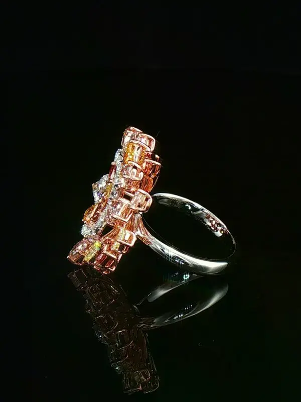 HYT JEWELRY Diamond And White Diamond Ring