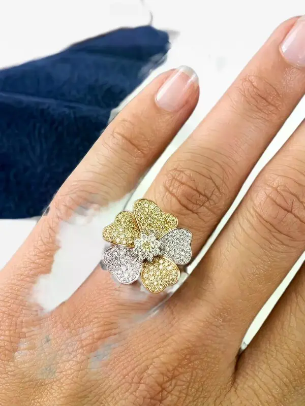 HYT JEWELRY Diamond Flower Ring