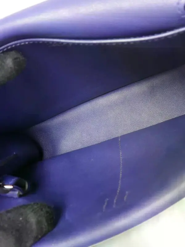 Hermès Halzan Leather Shoulder Bag