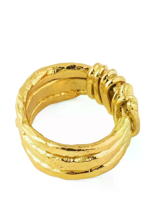 SEVENWORLDS Saxon Hammered Effect Ring